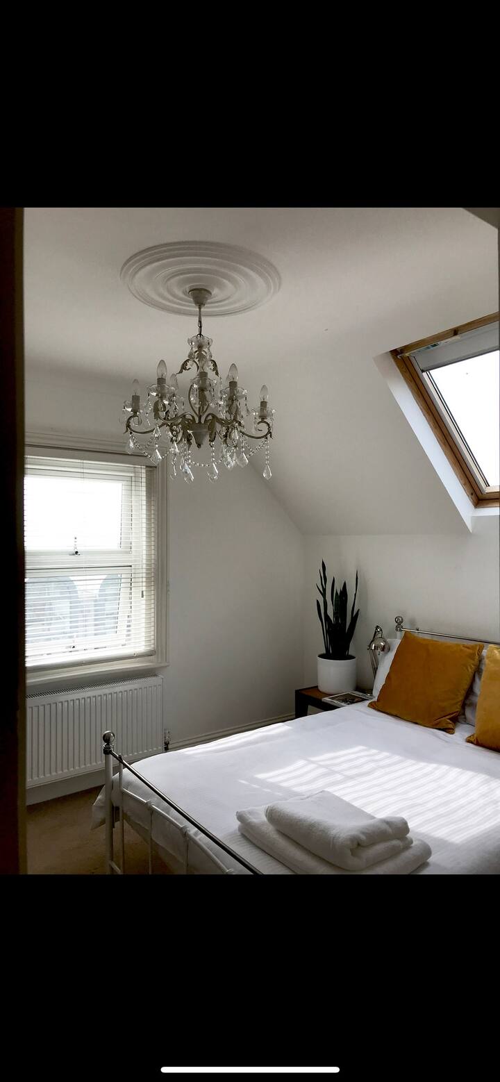 Beautiful Room In Period Home By Beach - Broadstairs