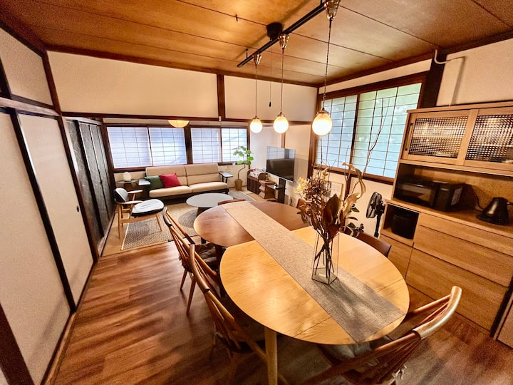 Live Like A Local / Miyagawamarket / 11 Ppl / 3br - Takayama