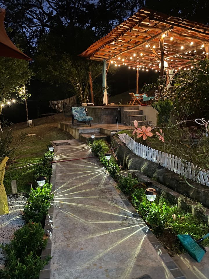 Finca El Refugio, Casa Chalet - Orotina