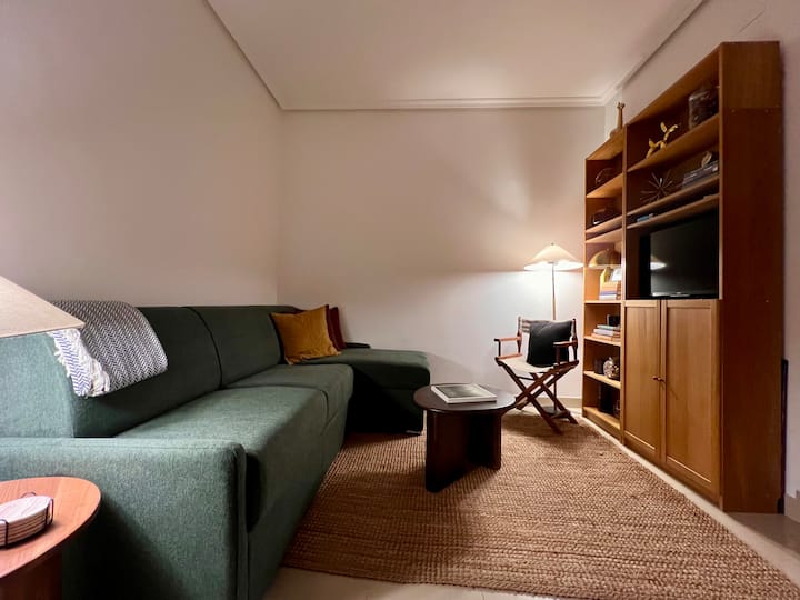 Cozy Central 2 Bedrooms 2 Baths - Madrid