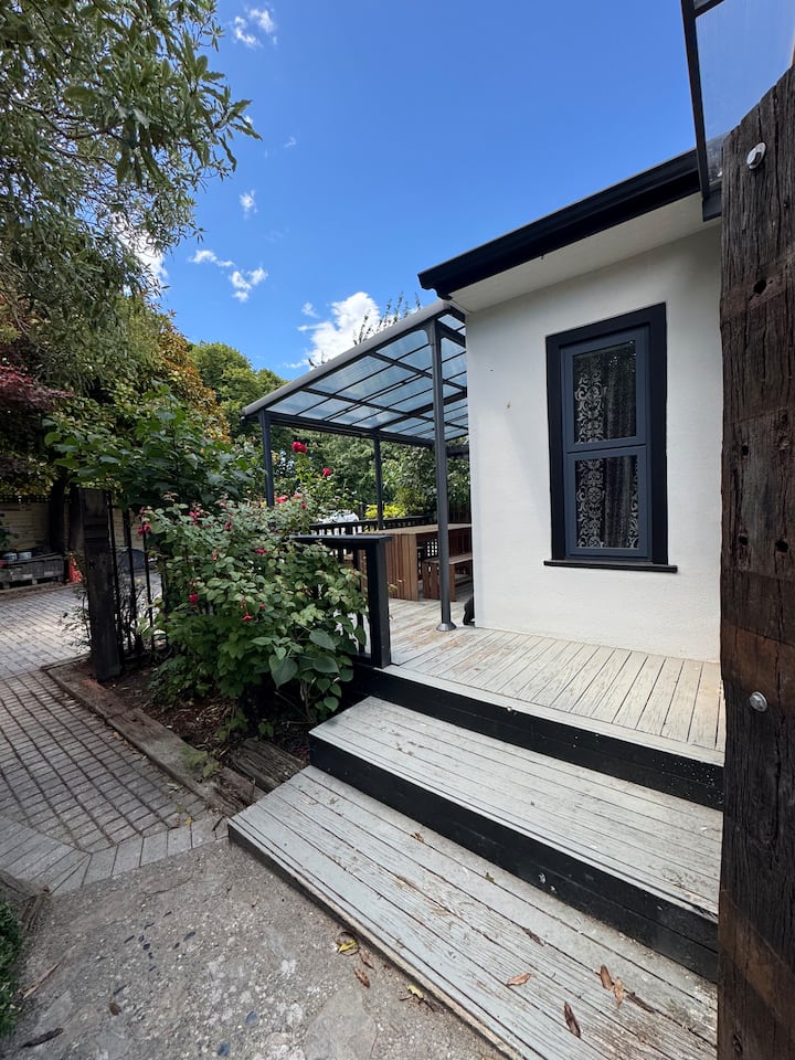 Home In Church Corner - Christchurch