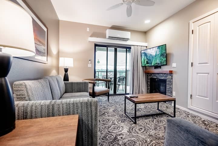 2br In Resort Near West Entrance, Pool, Hot Tub - West Yellowstone, MT