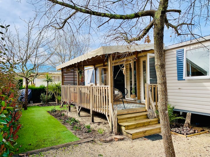 Bungalow à Proximité De L Océan - Bias
