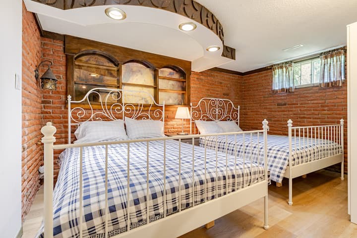 Private 2br | Yorkdale & Rogers Stadium | Parking - Toronto