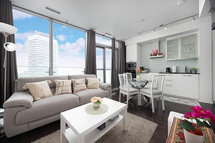 Downtown Toronto 2br+1bath - Toronto