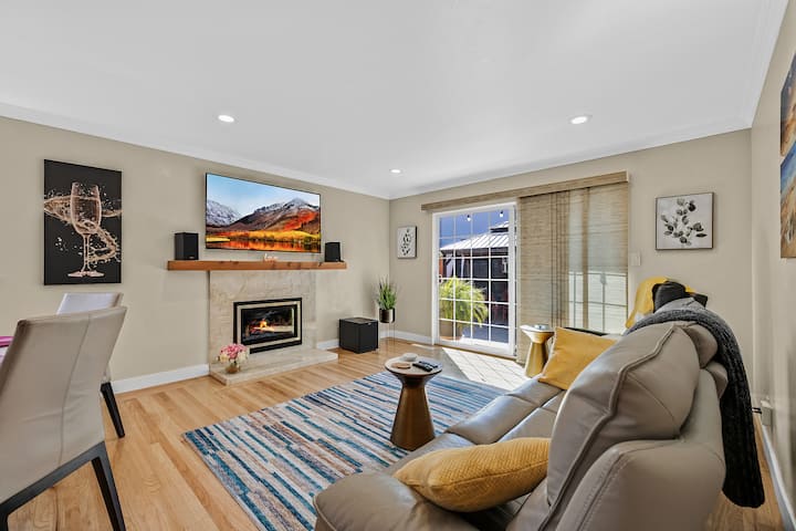 Crest Retreat Home - Castro Valley, CA