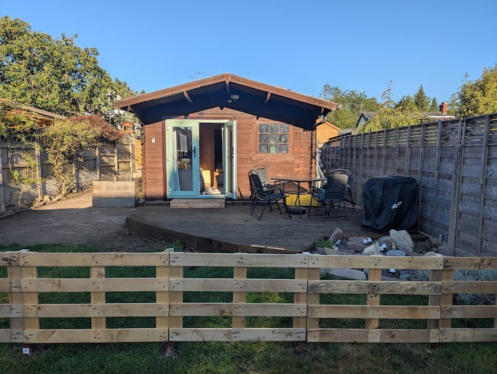 The Garden Cabin - Macclesfield