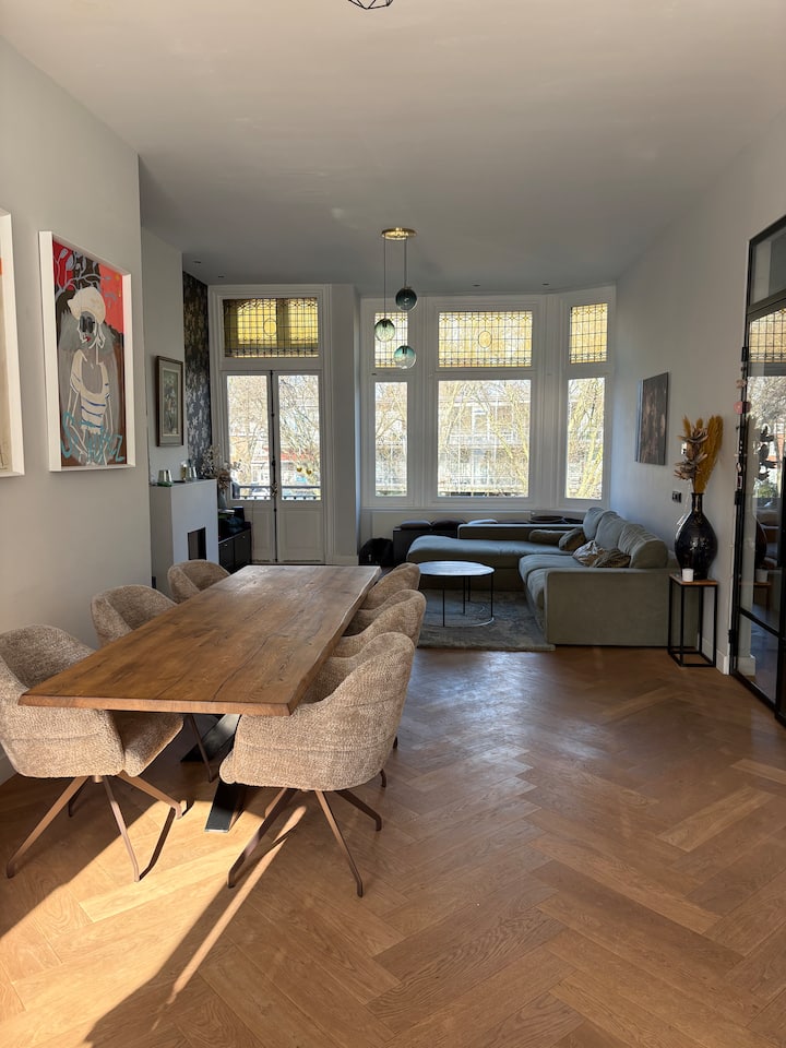 Beachside - Family House  (Free Parking) - Monster