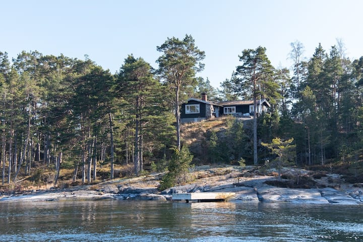 Skärgårdsdröm Med Egen Brygga - Sandhamn