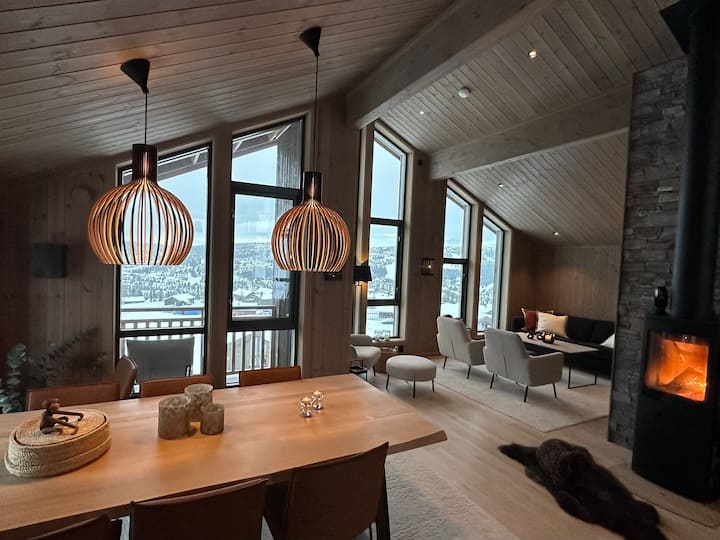 Ski From The Door – With Mountain View & Fireplace - Norwegen