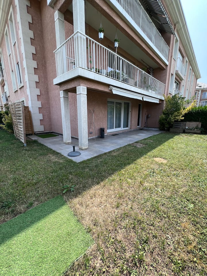 T3 -Jardin Privatif Centre Ville Ferney-voltaire - Ferney-Voltaire