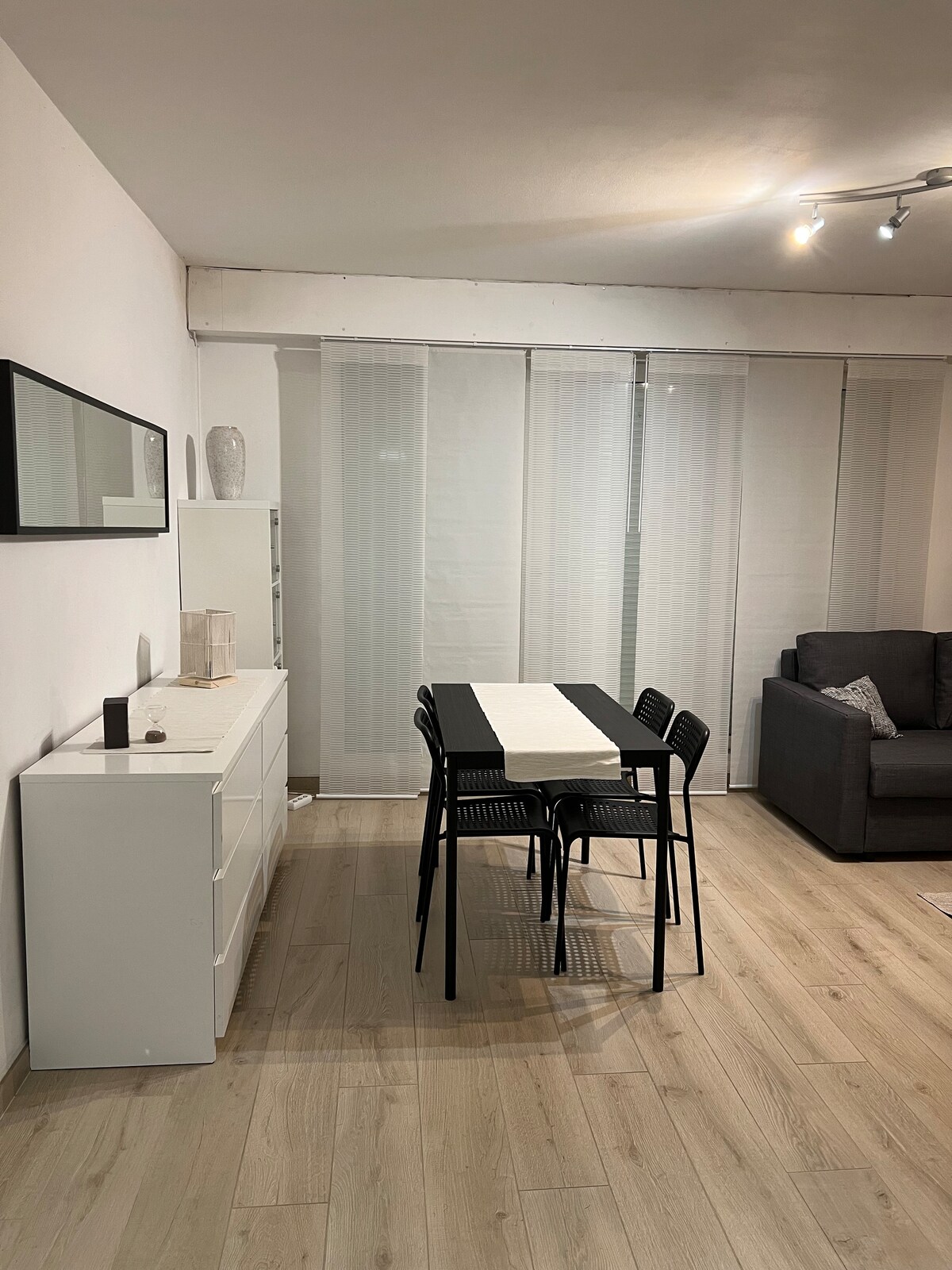 Spacious T3 - close to Geneva & NGO + Parking - Apartments for Rent in ...