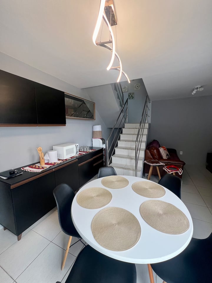 Duplex Garagem Arcond Nos Quartos Perto Do Centro - São João