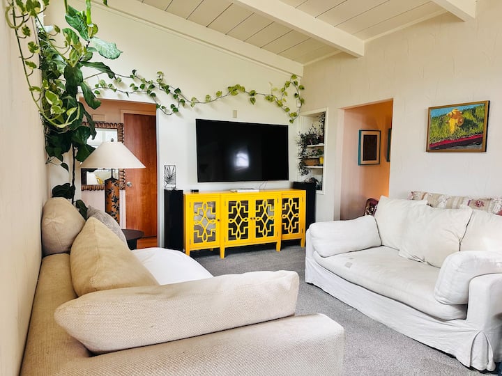 The Plant House In The Pines - Nevada City, CA