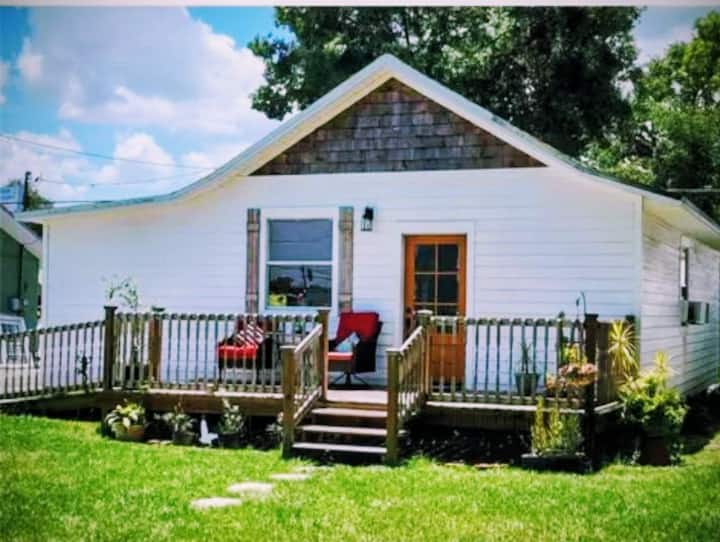 Mid Century Bungalow - Plant City, FL