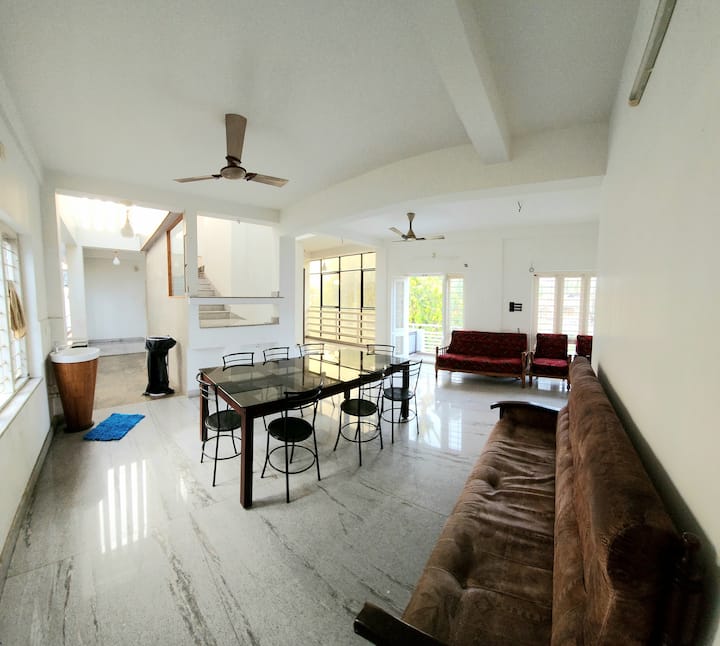 Flat In Thrissur 3 Bhk Ac Fully
Furnshed Near Town - Thrissur