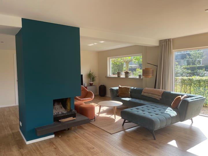 Spacious Villa Near Amsterdam - Huizen