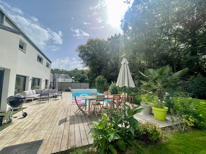 Villa Familiale Avec Piscine - Quimperlé