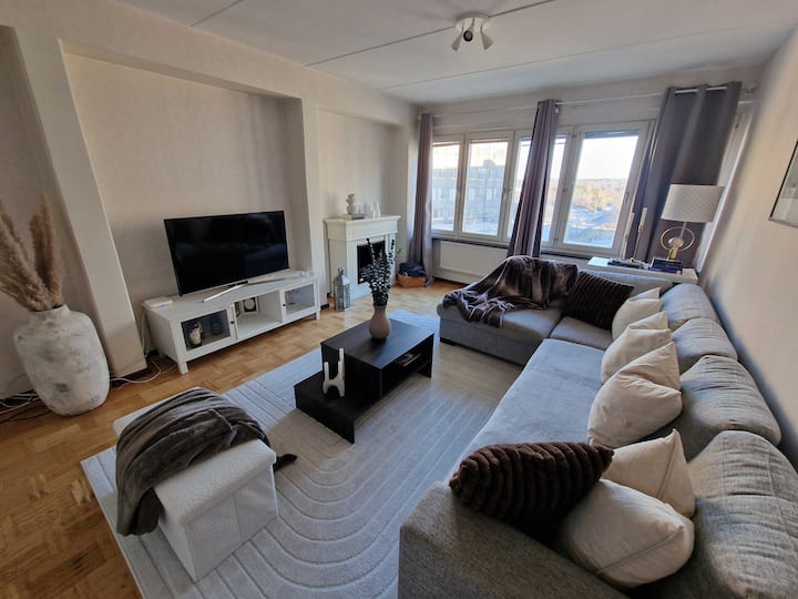 Stor 2:a Nära Slottskogen - Gothenburg