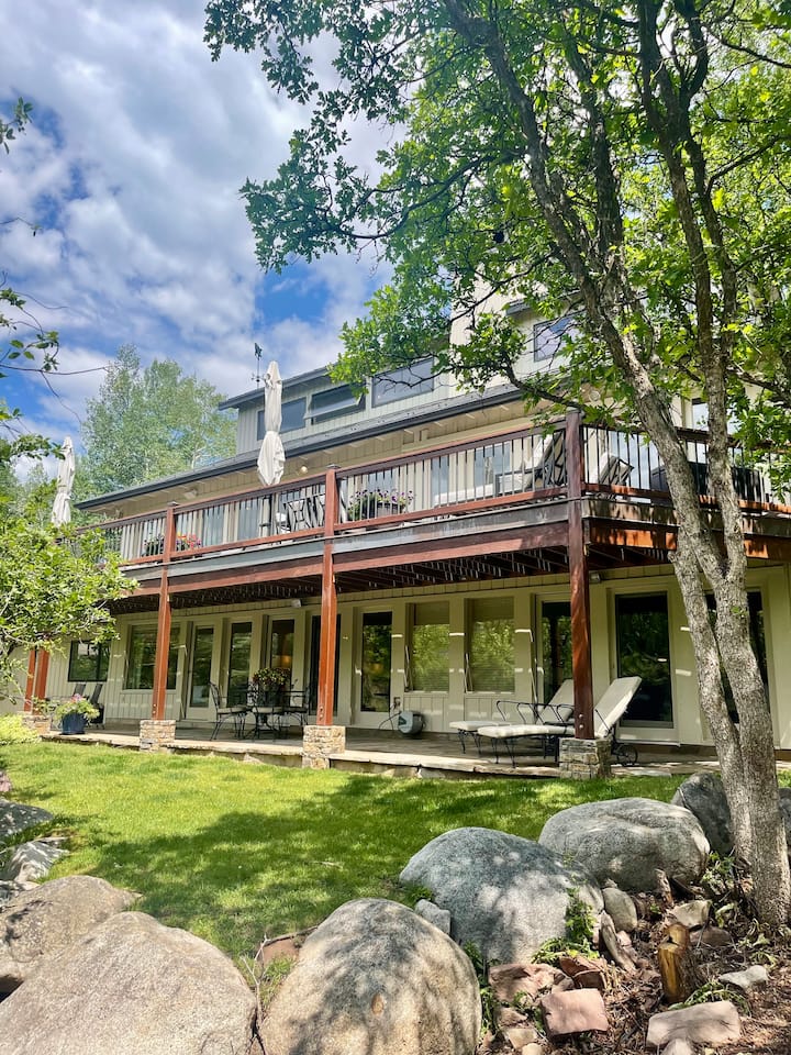 Aspen 3,016 Sq Ft 9mm Sleeps 10 Red Mtn Home Views - Aspen