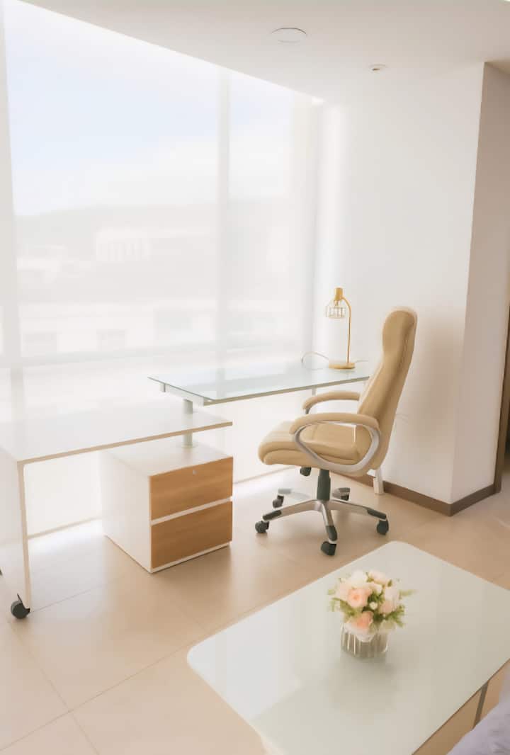 Central Loft 1 Blk From Monte Sinaí Hosp, Stadium - Cuenca