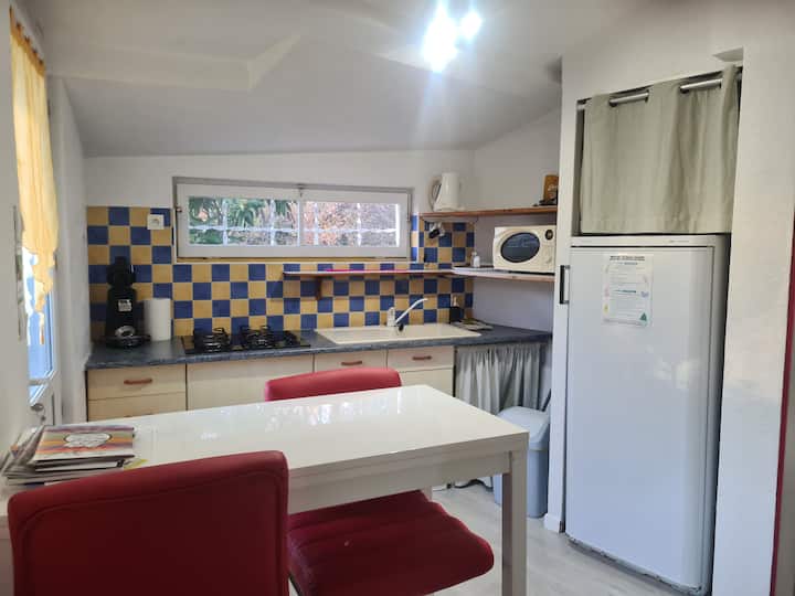 Gîte Grenat Pur 2 Personnes - Saint-Paul-Trois-Châteaux