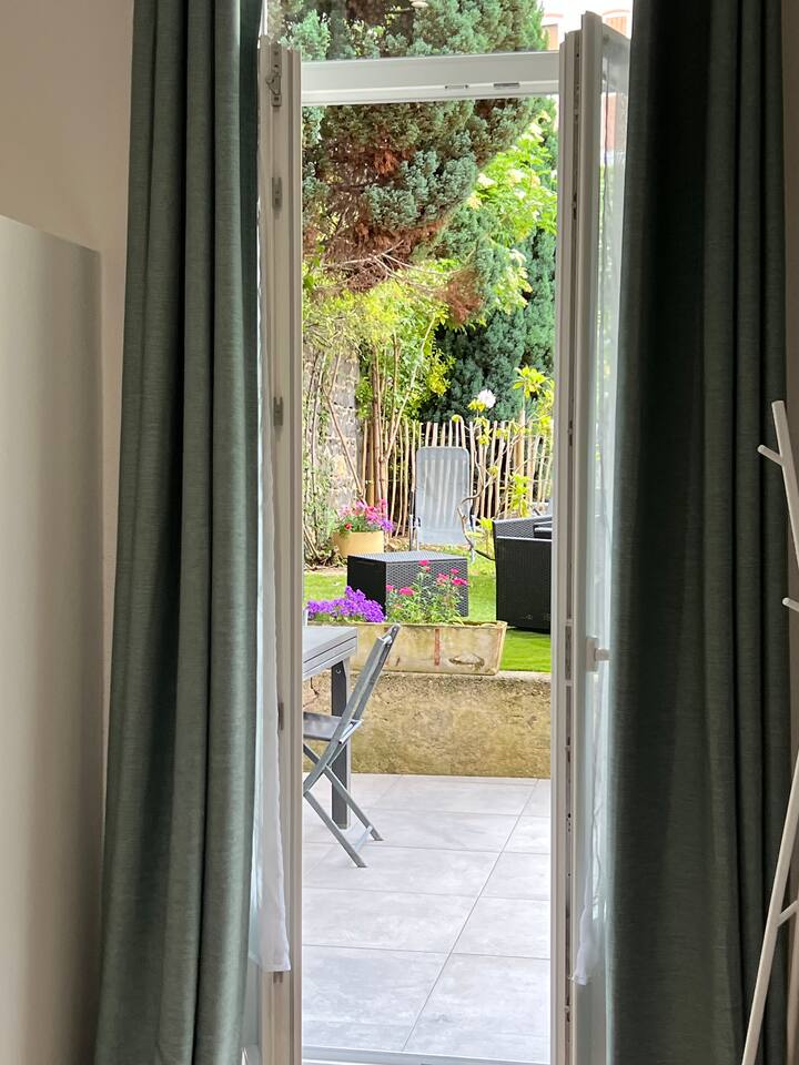 Charmant T2 Avec Terrasse Et Jardin - Le Gamay - Châtel-Guyon