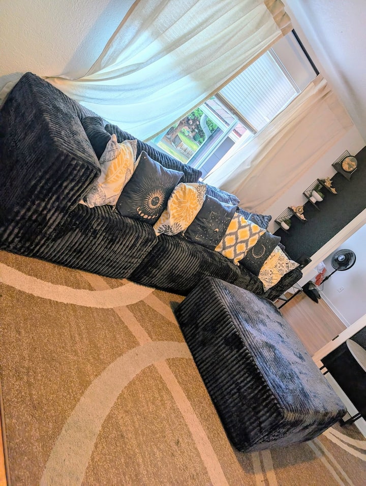 Convenience, Cozy Comfort, Bachelor/ette Pad - Ruston, WA