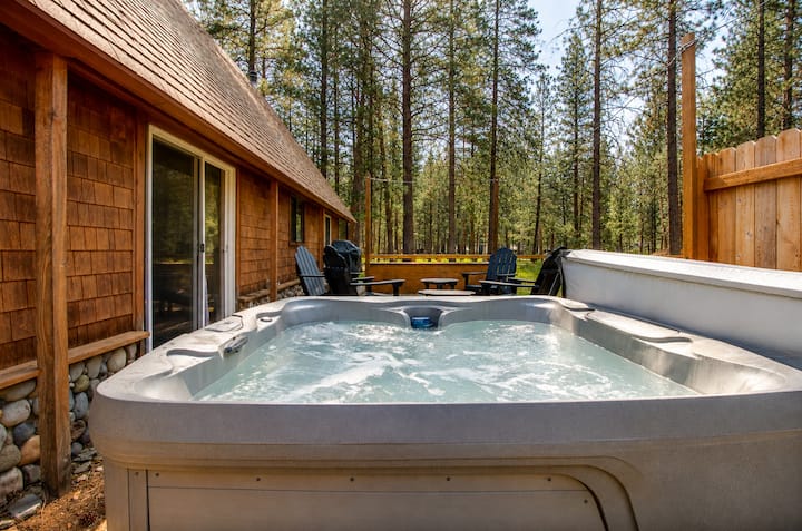 Martingale Lodge Cozy 3 Bdrm, 2 Bath, Sisters - Sisters, OR