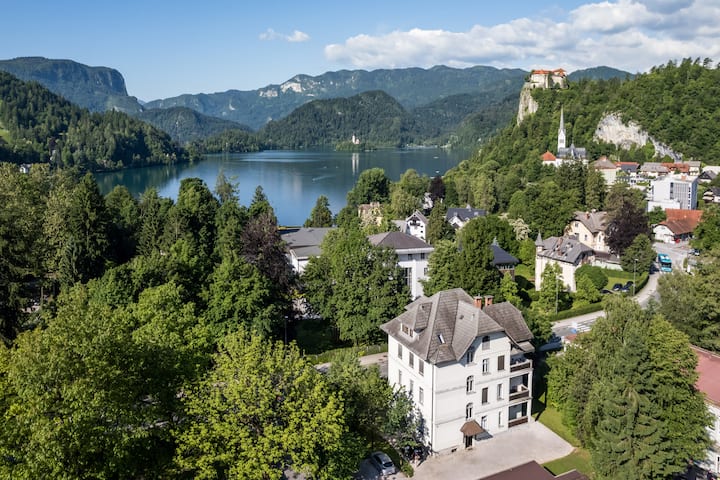 Cozy Suite In Vila Josephine | Lake Bled - Bled