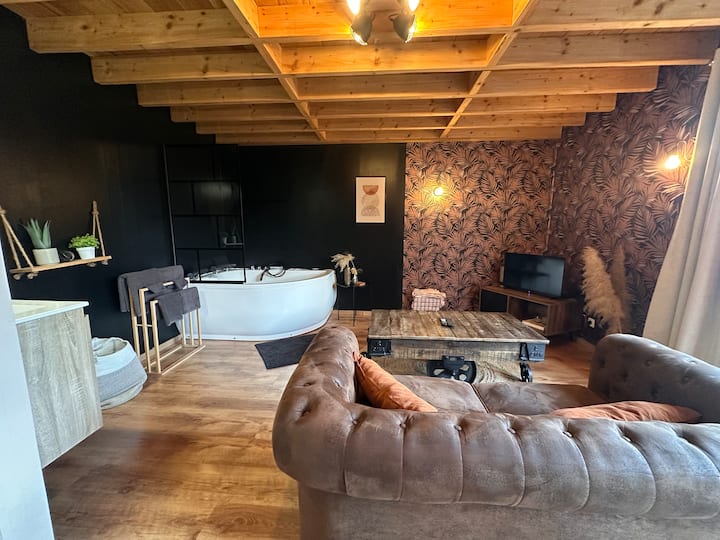 La Hour House - Salomé - Esc'appart - Houyet