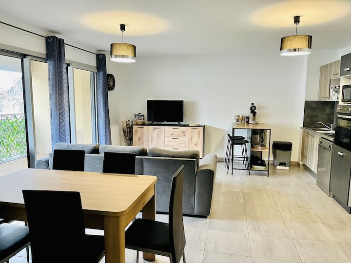 Appartement Neuf Au Port Avec Terrasse Et Parking - Perros-Guirec