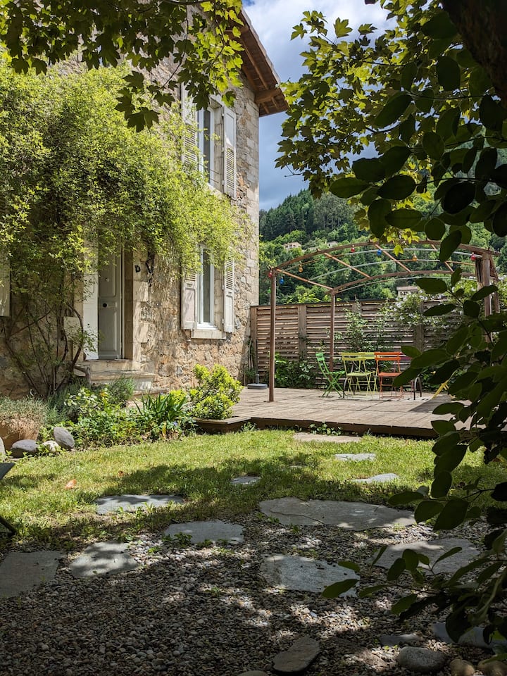 Maison De Charme Avec Jardin - Ardèche