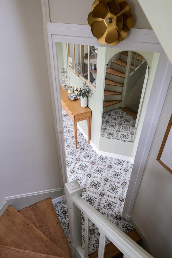 Jolie Maison De 5 Ch. Avec Jardin Et Piscine - Lyon