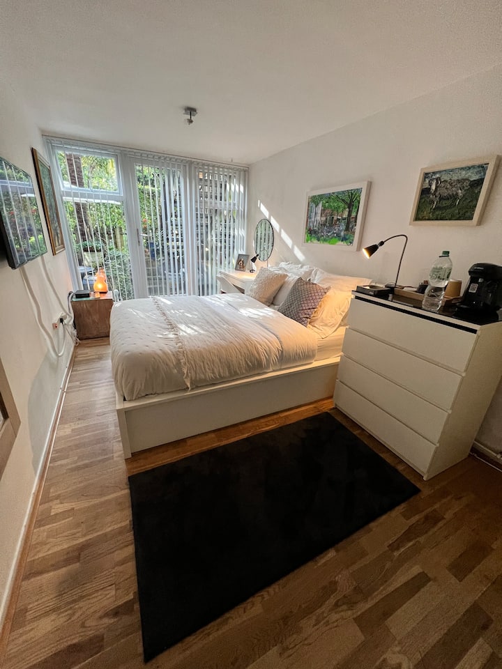 Sunny Double Room - Beckenham