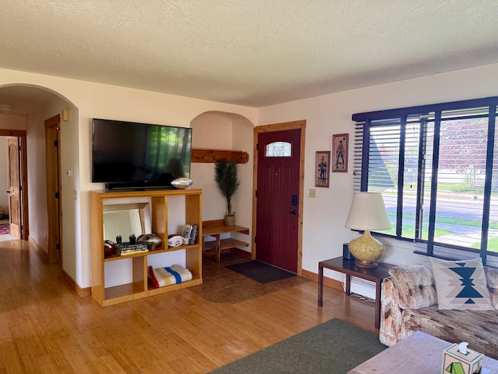 Mid-town Retreat - Missoula, MT