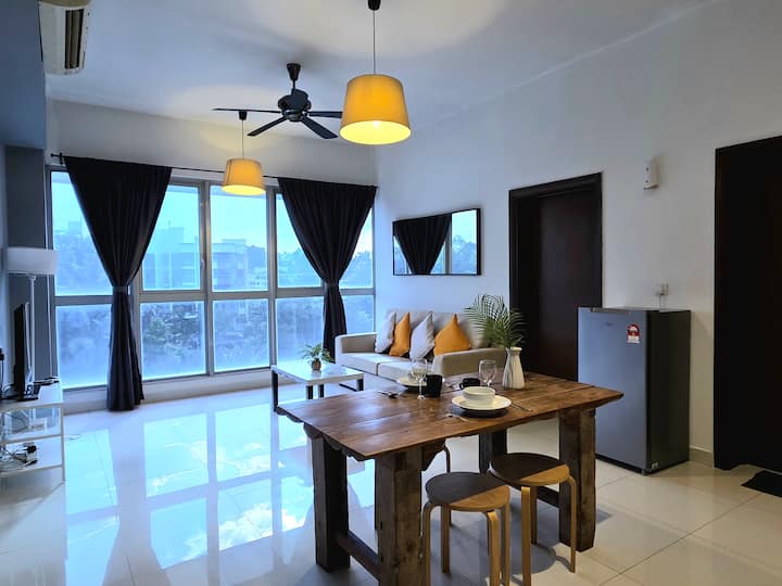 73kl City Hills View 1br @ Klcc View Infinity Pool - Sentul