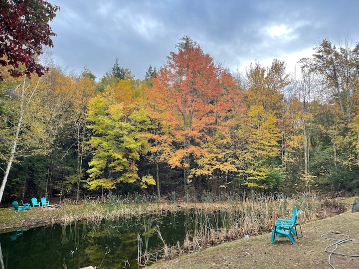 Redman Funny Farm Retreat - Greenfield, NH