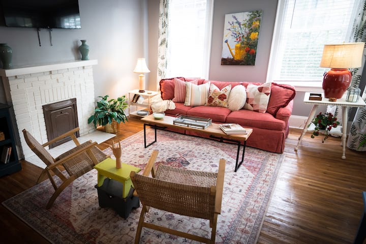 Spacious 3br Escape | Pets Welcome & Bright - Montgomery, AL