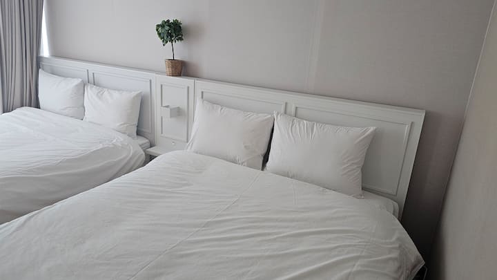 Qq 0705#4인전용숙소#해운대중심#무료짐보관가능#해운대역2분#해변2분#전통시장#정수기 - Busan