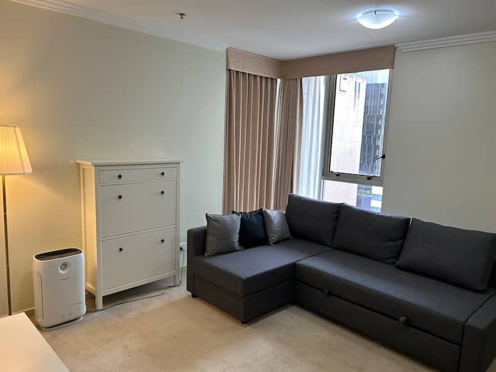 Free Parking Unit Located In Cbd - Brisbane