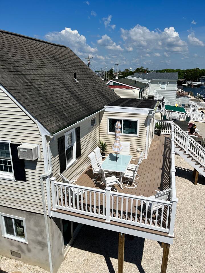 New Home! 
Waterfront Living - Harvey Cedars, NJ