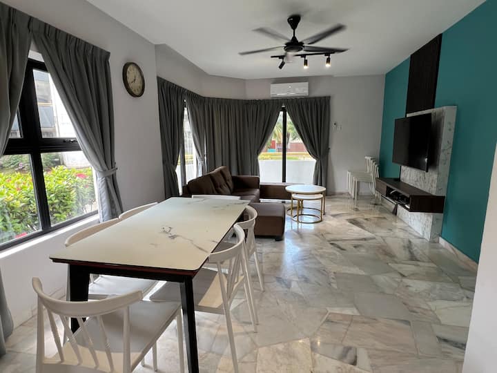 Premium Bayviewvilla Condo C1-10 - 포트딕슨