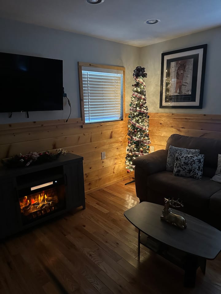 The Wolf Den - Sylva, NC