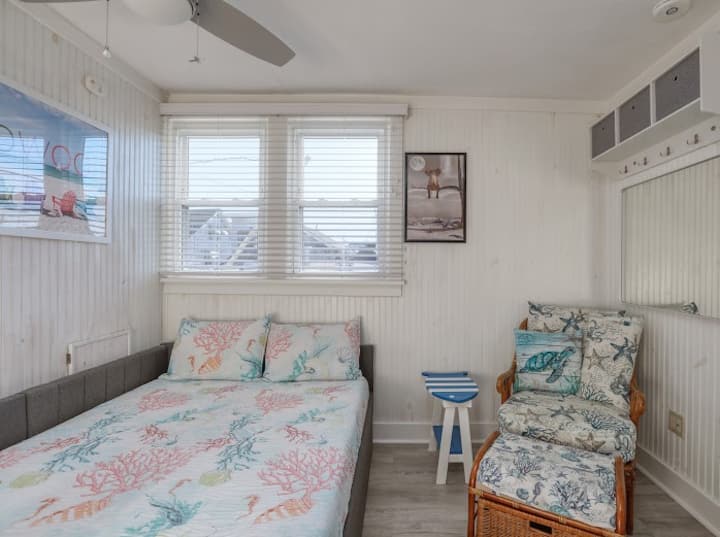 Beautiful Wildwood Seashore Getaway - Wildwood, NJ