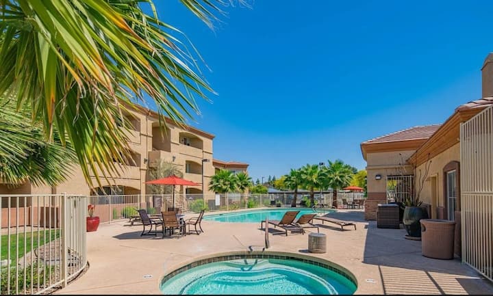 Chic/quiet/retreat   1bd/1ba Condo - Tempe, AZ