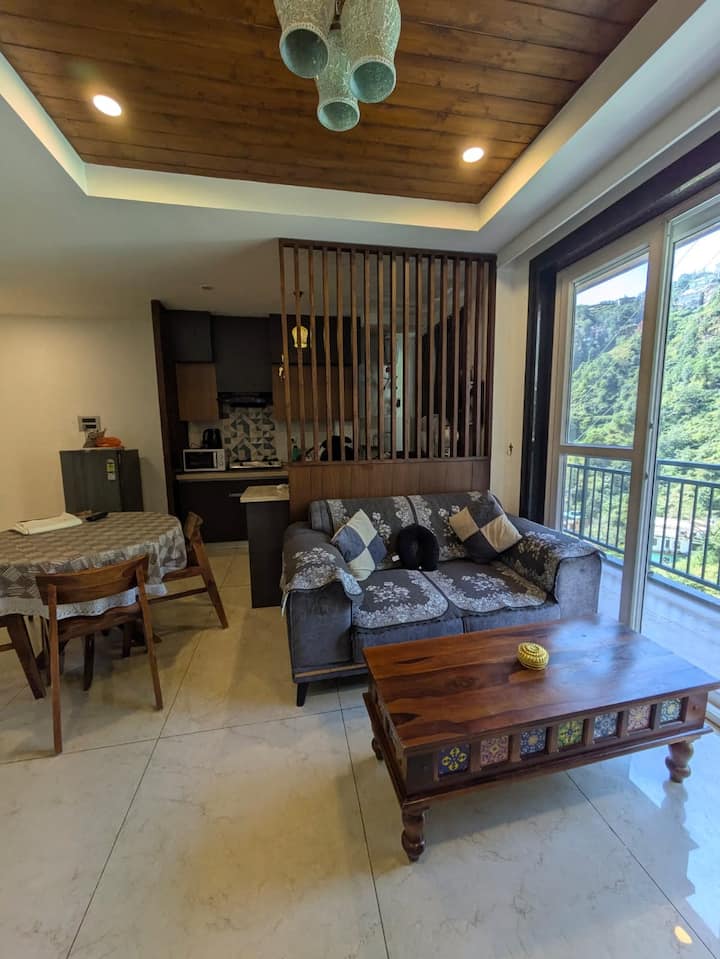 Krishna Luxury Stay - Shimla