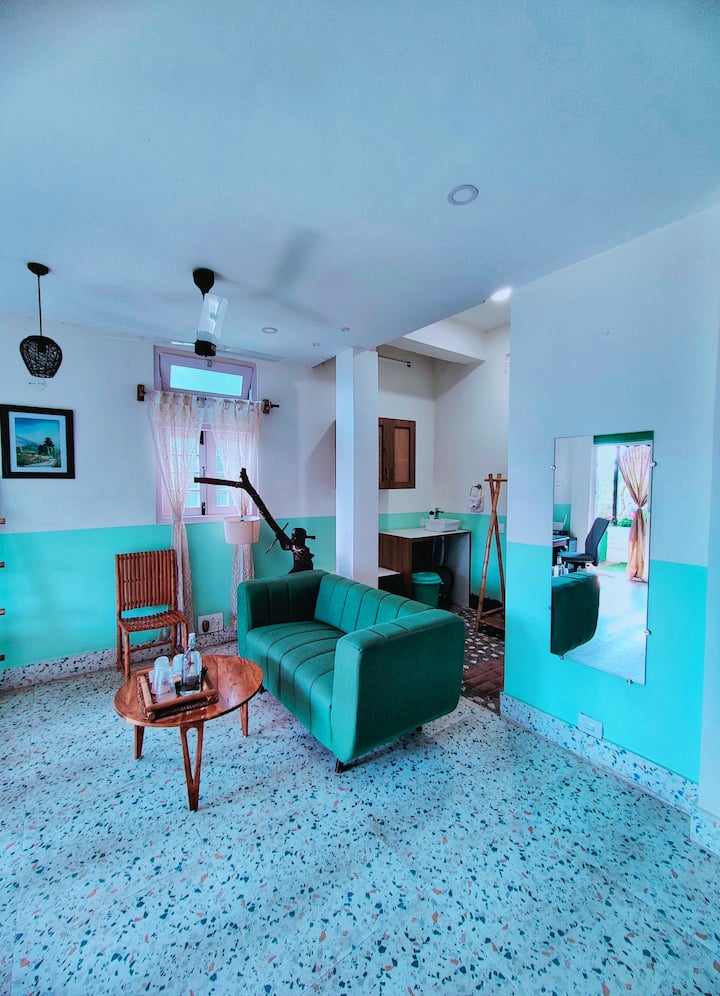 Sinhasleisang| Studio Apt W/ Kitchen & Balcony - Agartala