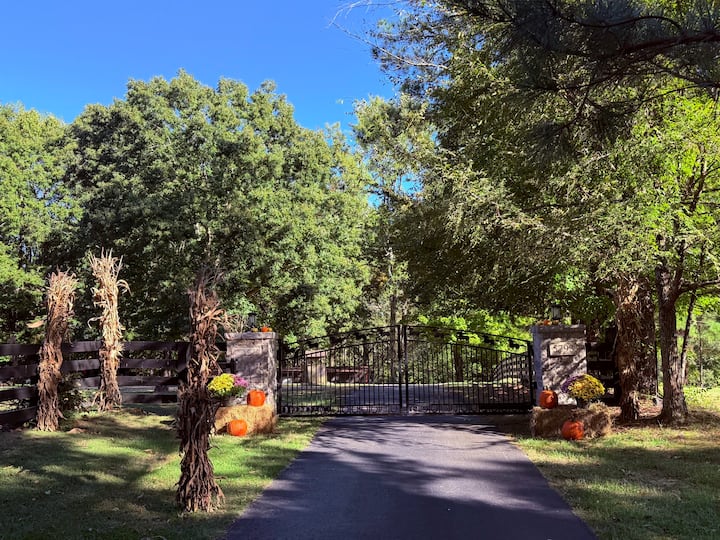 Trace Hollow Bunkhouse - Tennessee