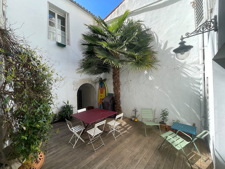 Maison Familiale Sur Le Vieux Port - La Rochelle